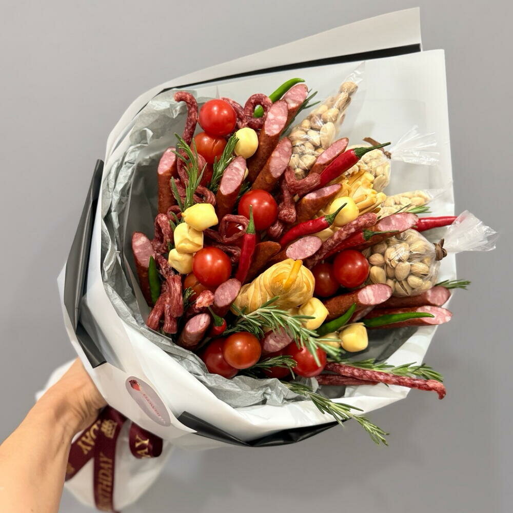 Подарочный набор "Букет из колбасок", мужской, универсальный, для взрослых, 20 видов продуктов
