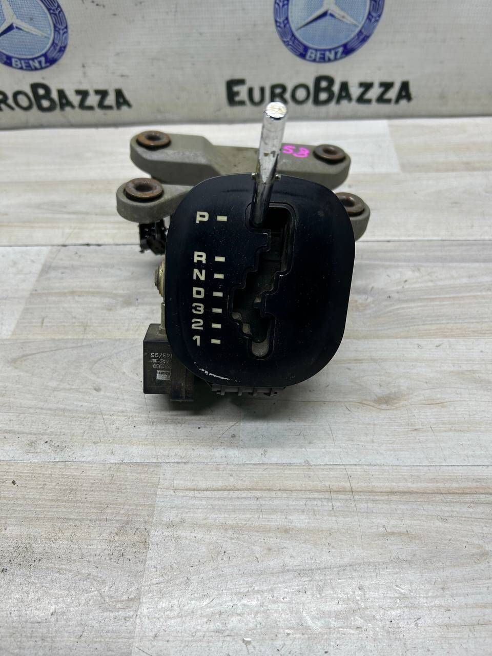 Селектор АКПП Mercedes W638 A6382603809