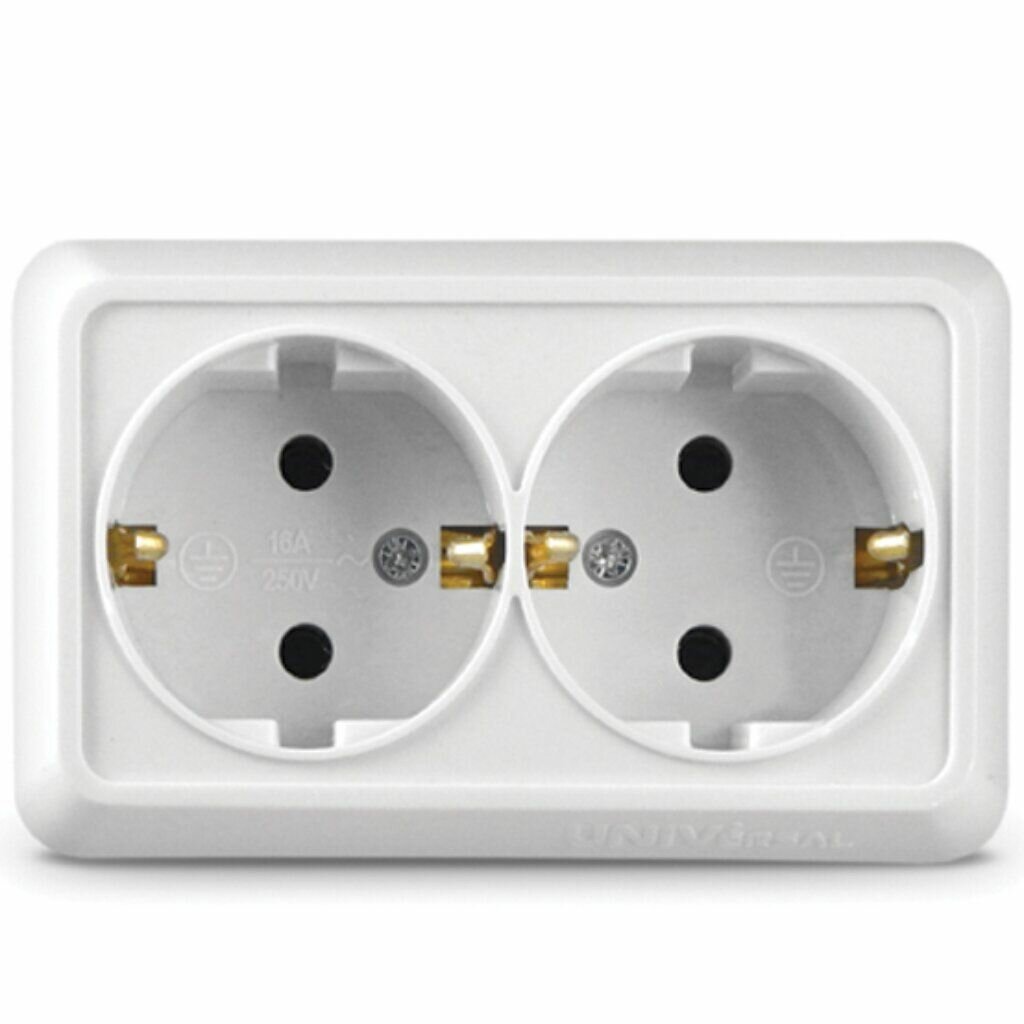 Розетка Universal открытой установки, 2 гнезда, с заземлением, 16 А, керамика, белая