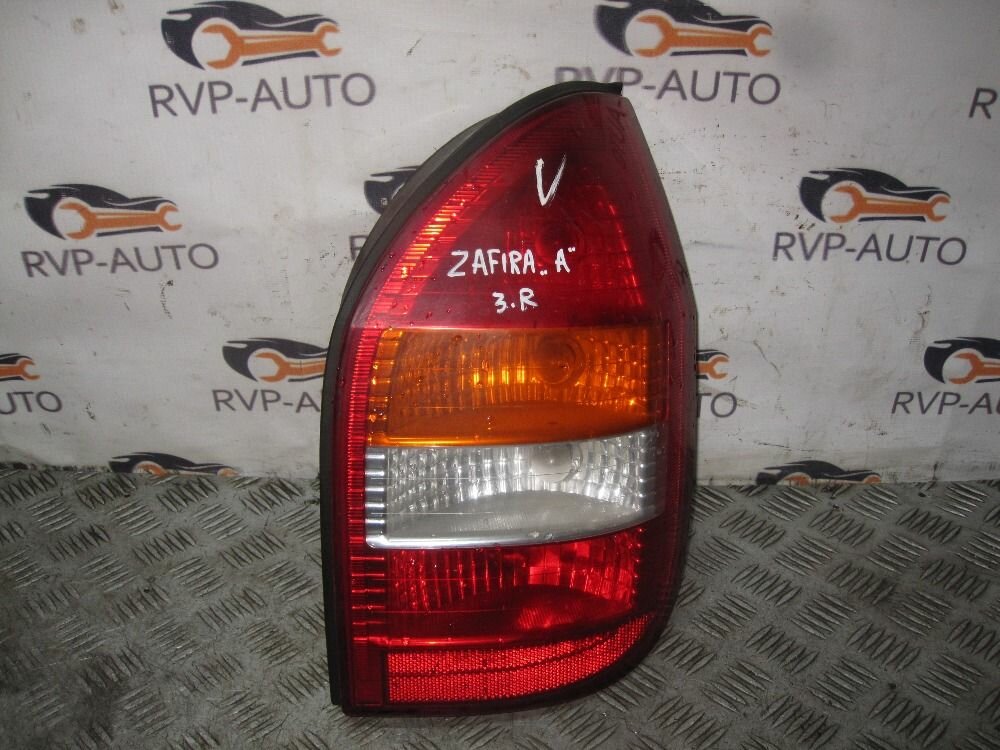 Фонарь задний правый Opel Zafira A 1999—2005 6223030