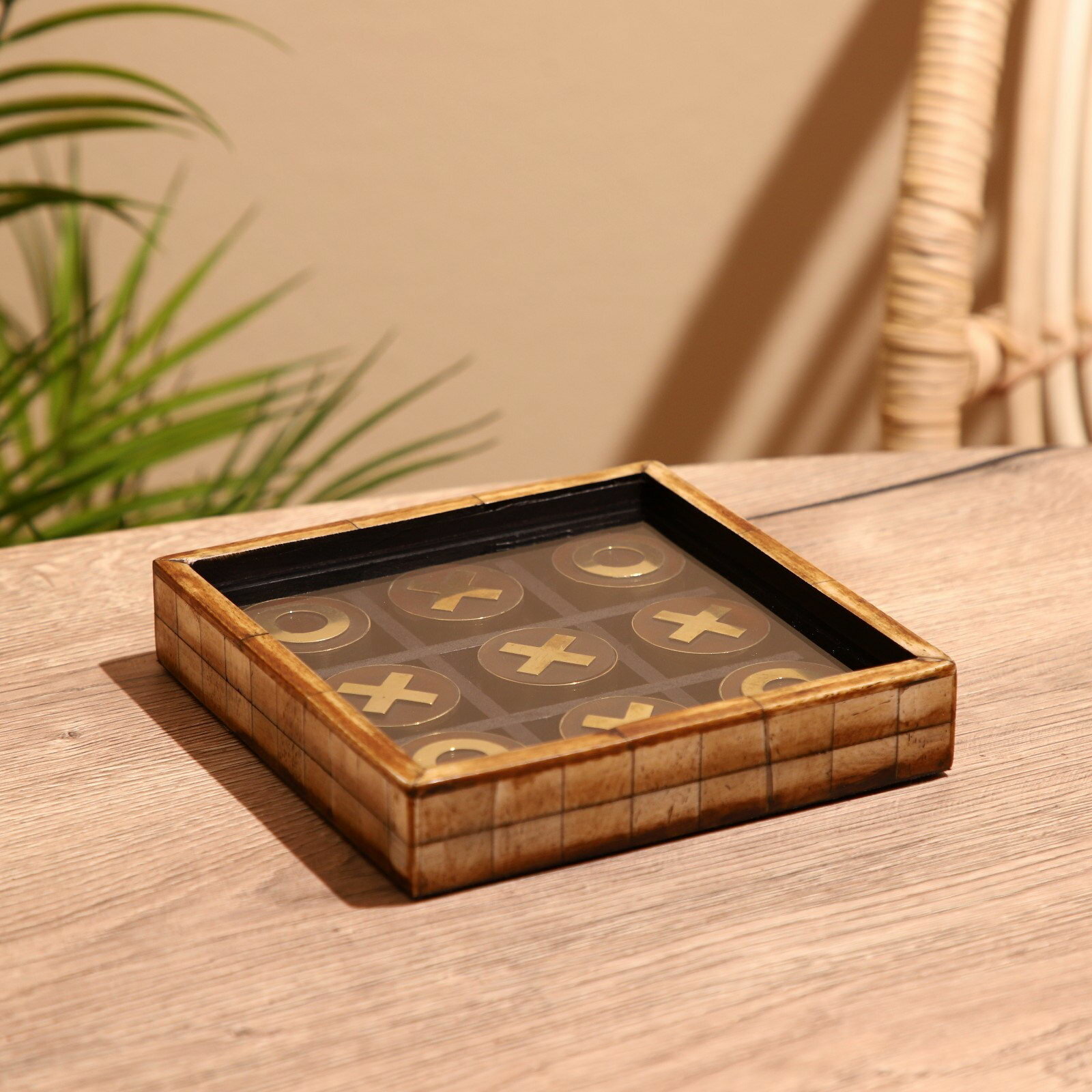 Игра настольная "Крестики-нолики", 16x16 см, полирезин, кость