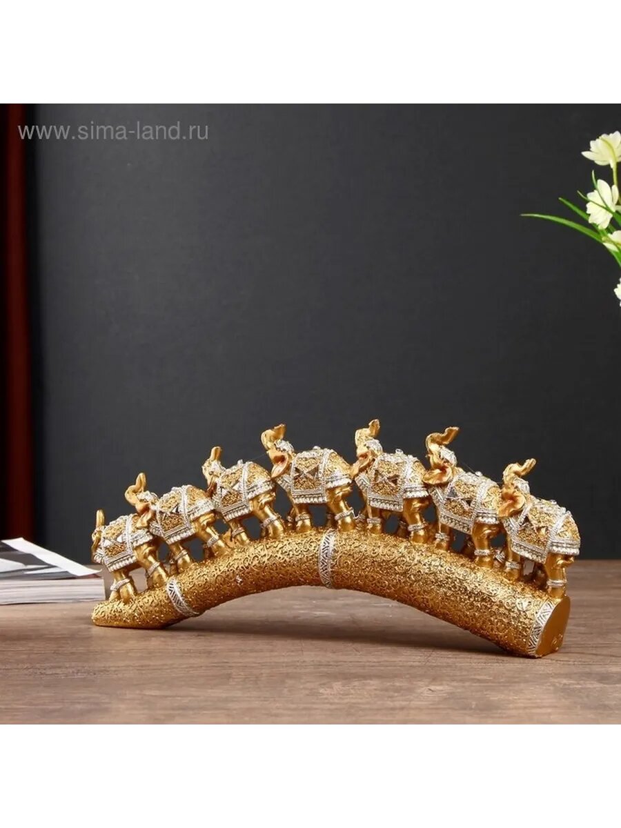 Элегантный сувенир с золотыми слонами