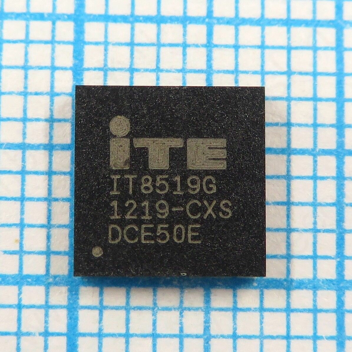 IT8519G CXS IT8519G-CXS - мультиконтроллер