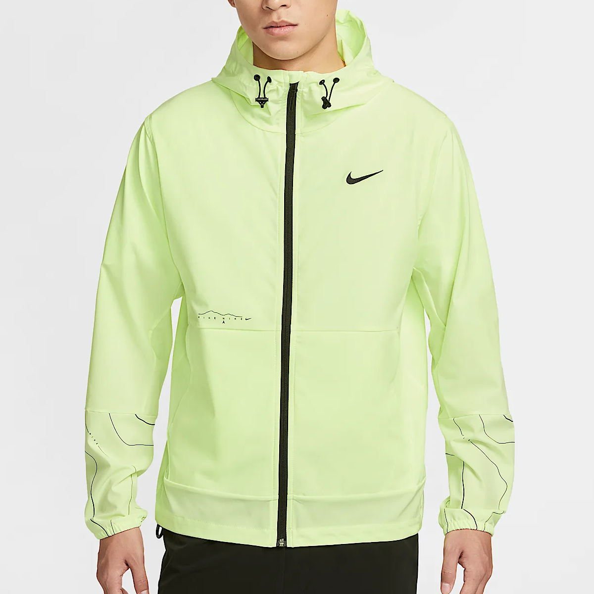 Куртка NIKE Unlimited, размер М — фото 1