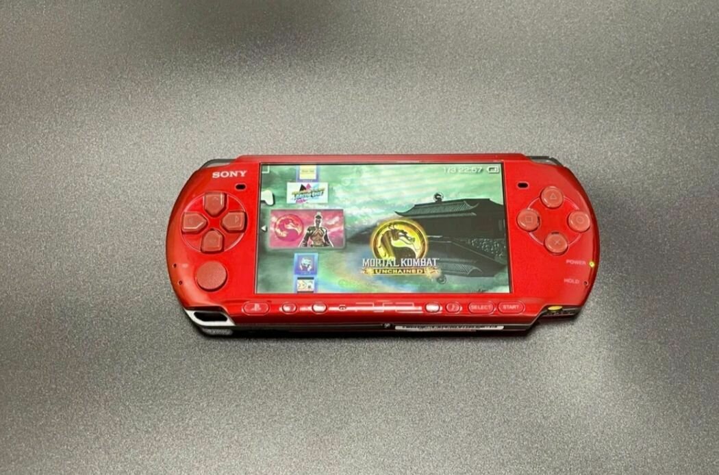 Новые игровые приставки Sony PSP 3000 Slim Black Wi-Fi 128Gb,1000игр