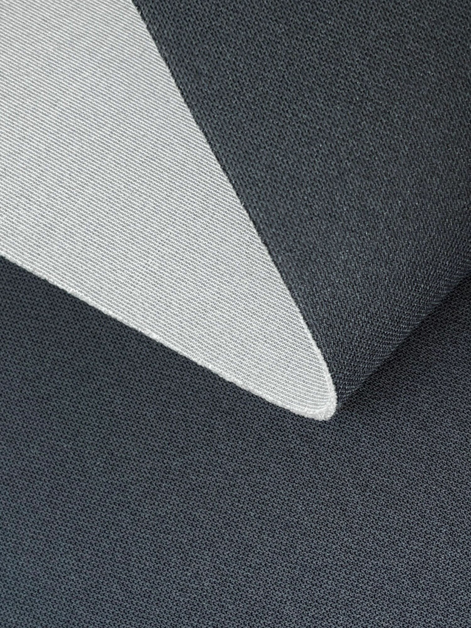 Потолочная ткань на поролоне с сеткой 3мм 1,7х1м цвет Антрацит