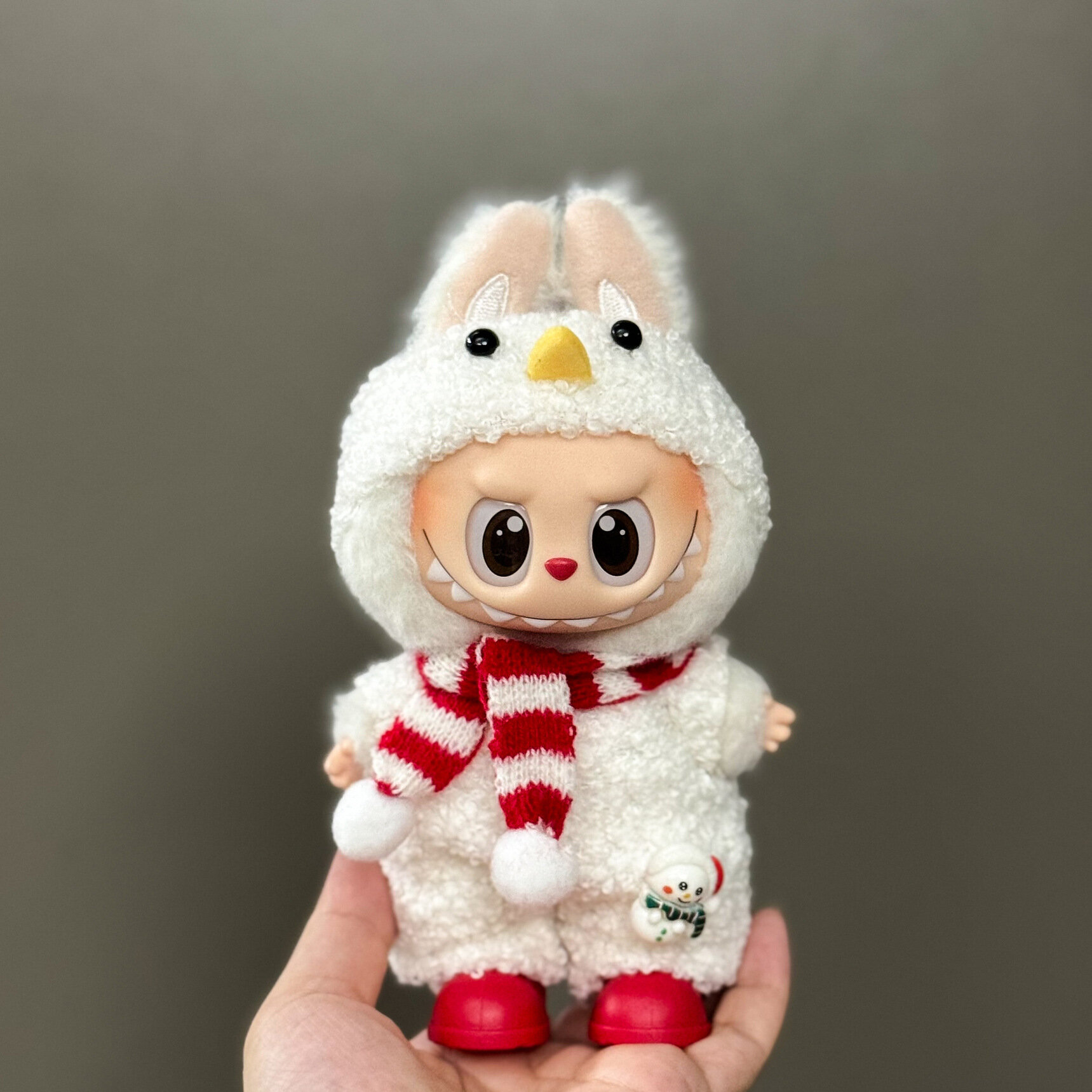 Одежда подходит только для одежды из сбродной куклы, одного, двух и трех поколений кусочных кукол кукол, куклы, можно носить одежду для рождественских кукол.