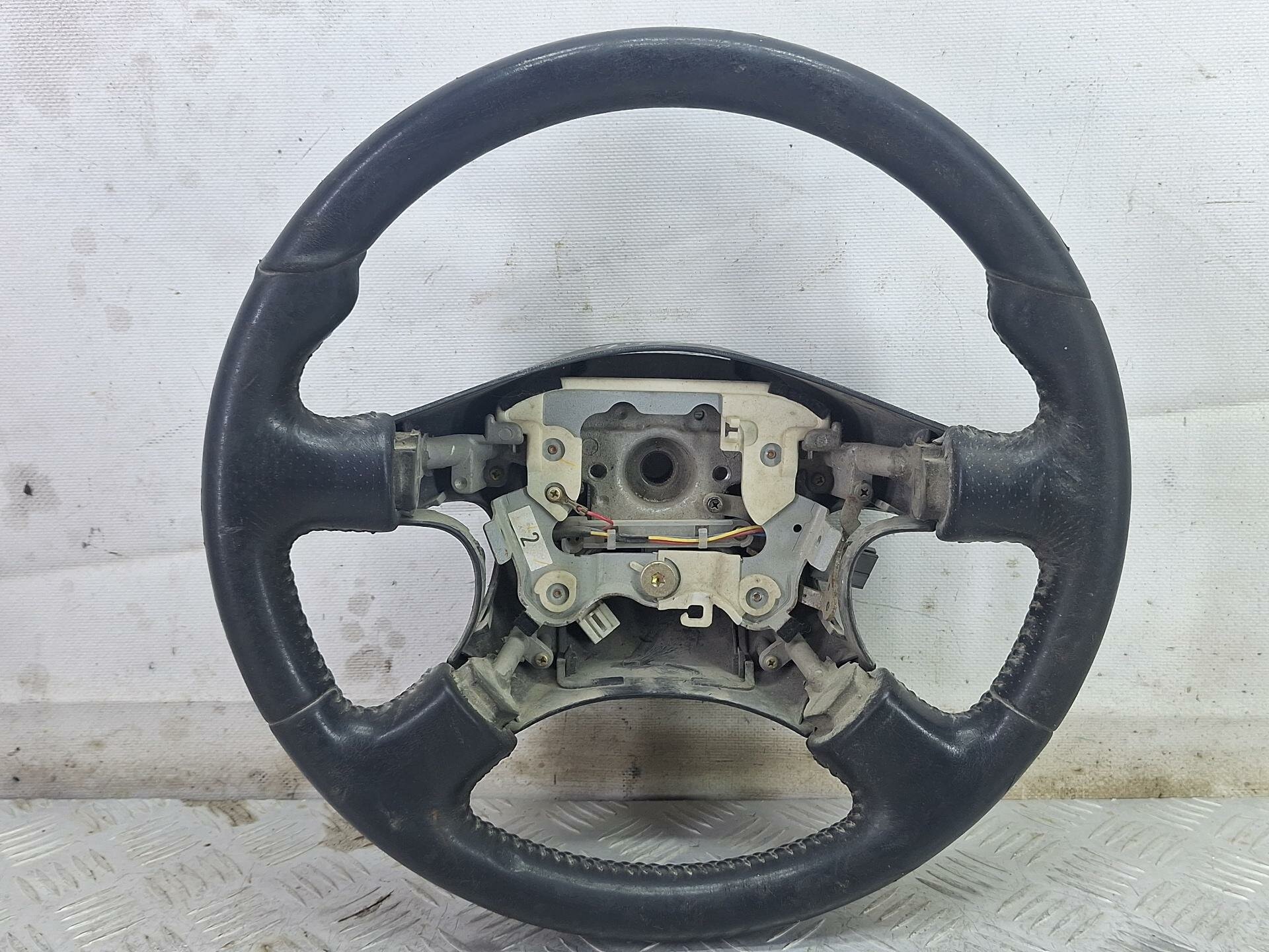 Руль Nissan X-Trail T30 (2000 - 2004)