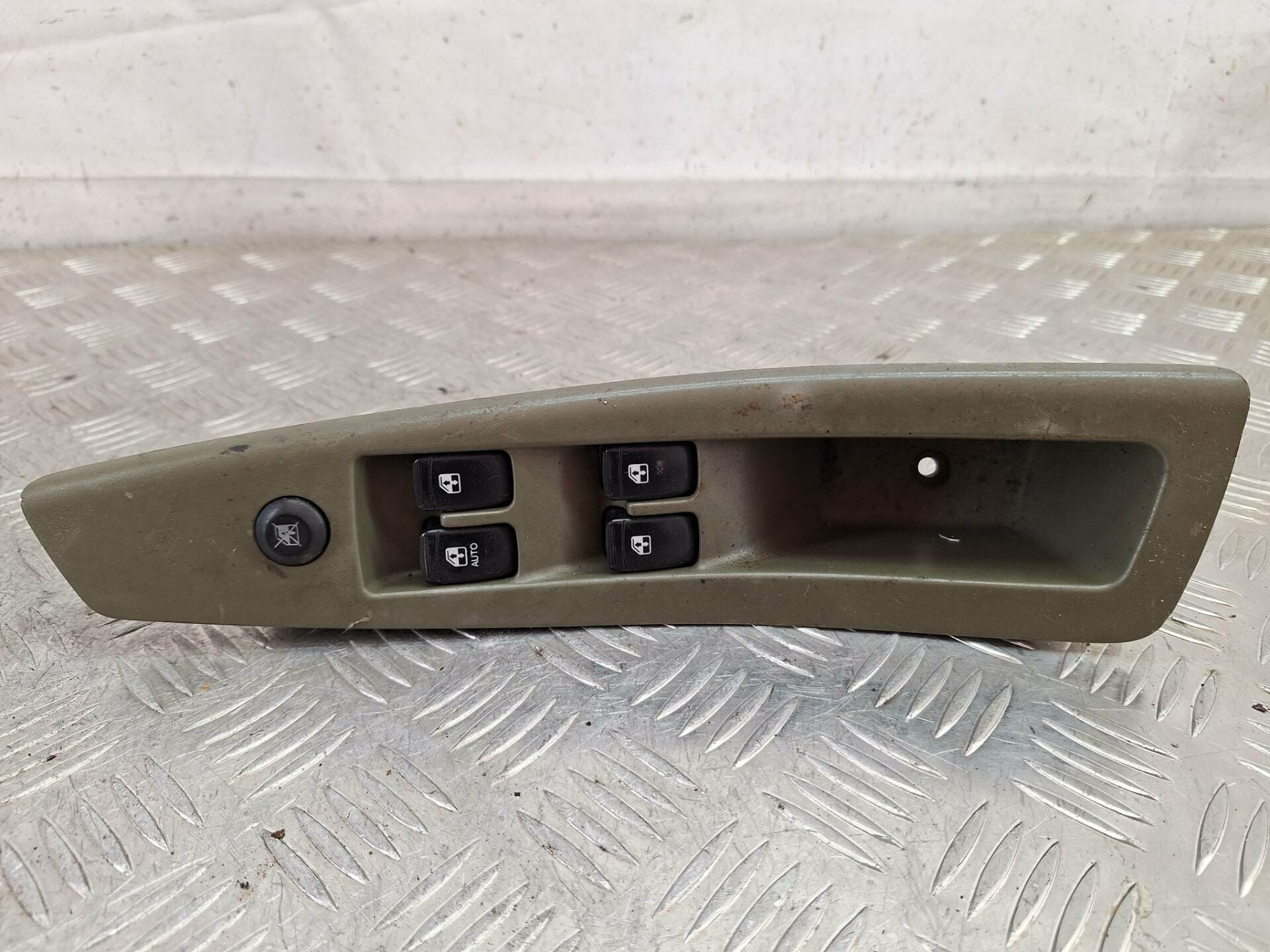 Блок управления стеклоподъемниками Chevrolet Nubira 2007