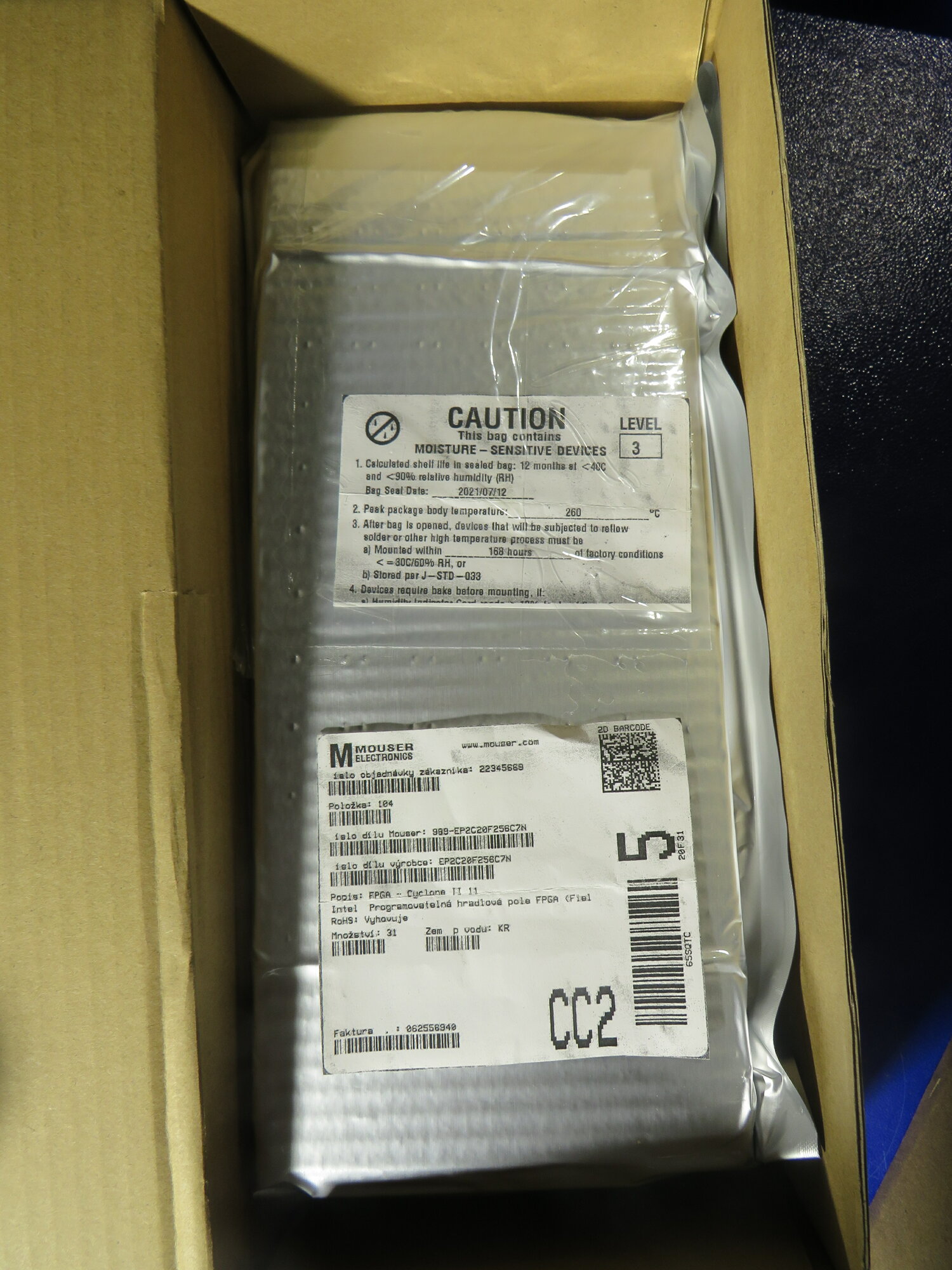 Микросхема EP2C20F256C7N Altera CYCLONE II FPGA 20K, SMD, 2C20F256