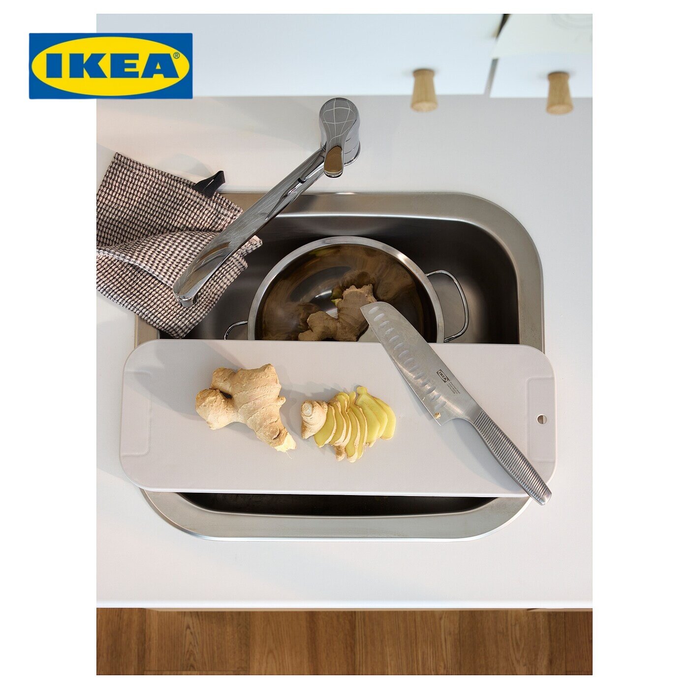 Светло-серая разделочная доска, 48 × 17 см, LILLHAVET, IKEA