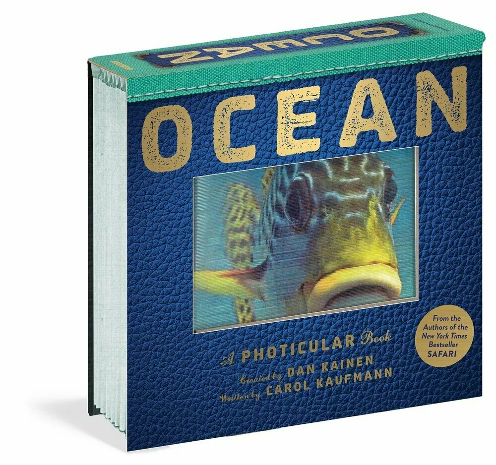 Фотикулярная книга Ocean: A Photicular Book — 3D-изображения морских животных, твердая обложка, 2023 г.