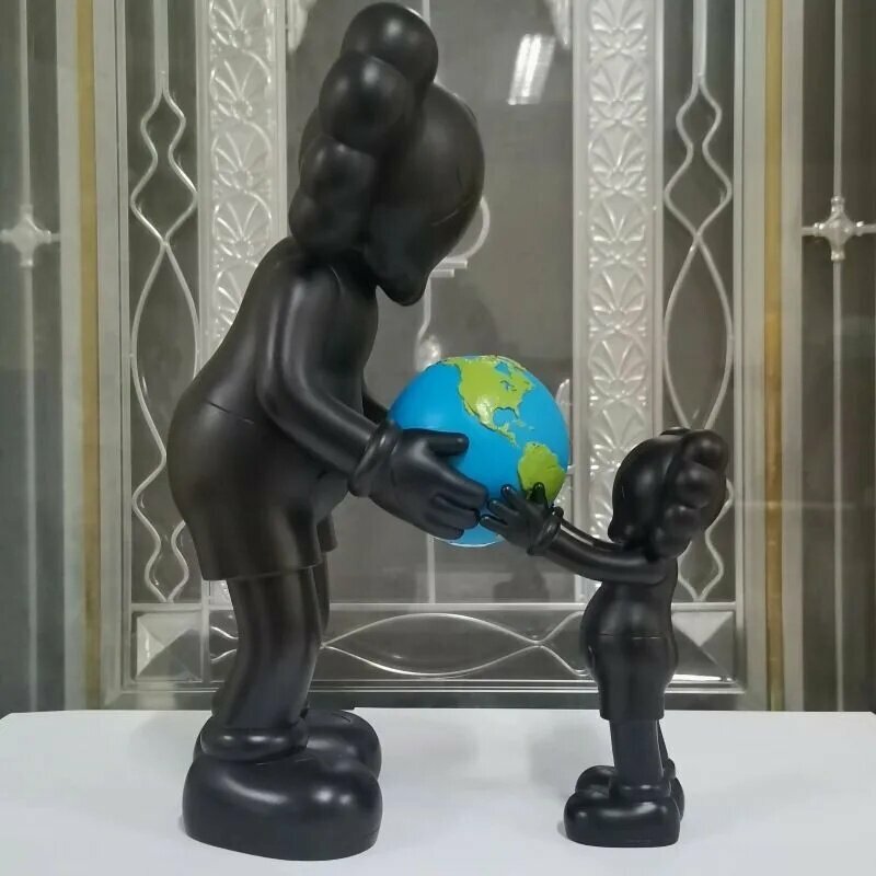 Украшения в виде земной куклы, Kaws