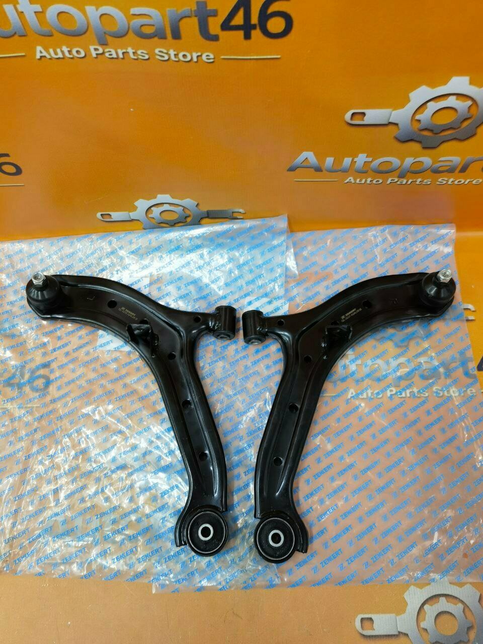 Передние рычаги хендай акцент Hyundai Accent левый правый комплект с шаровой и сайлентблоками Zekkert Германия