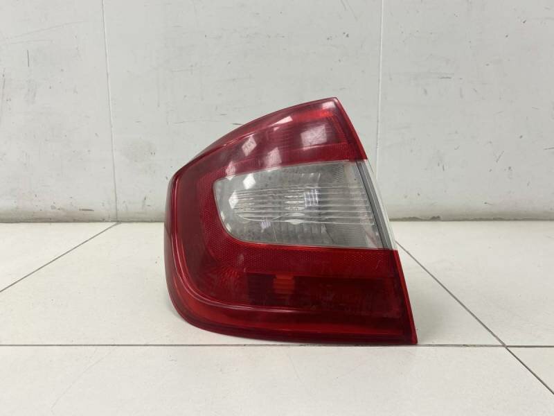 Фонарь задний левый Skoda Rapid 2012-2020 кат.номер: 5JH945111