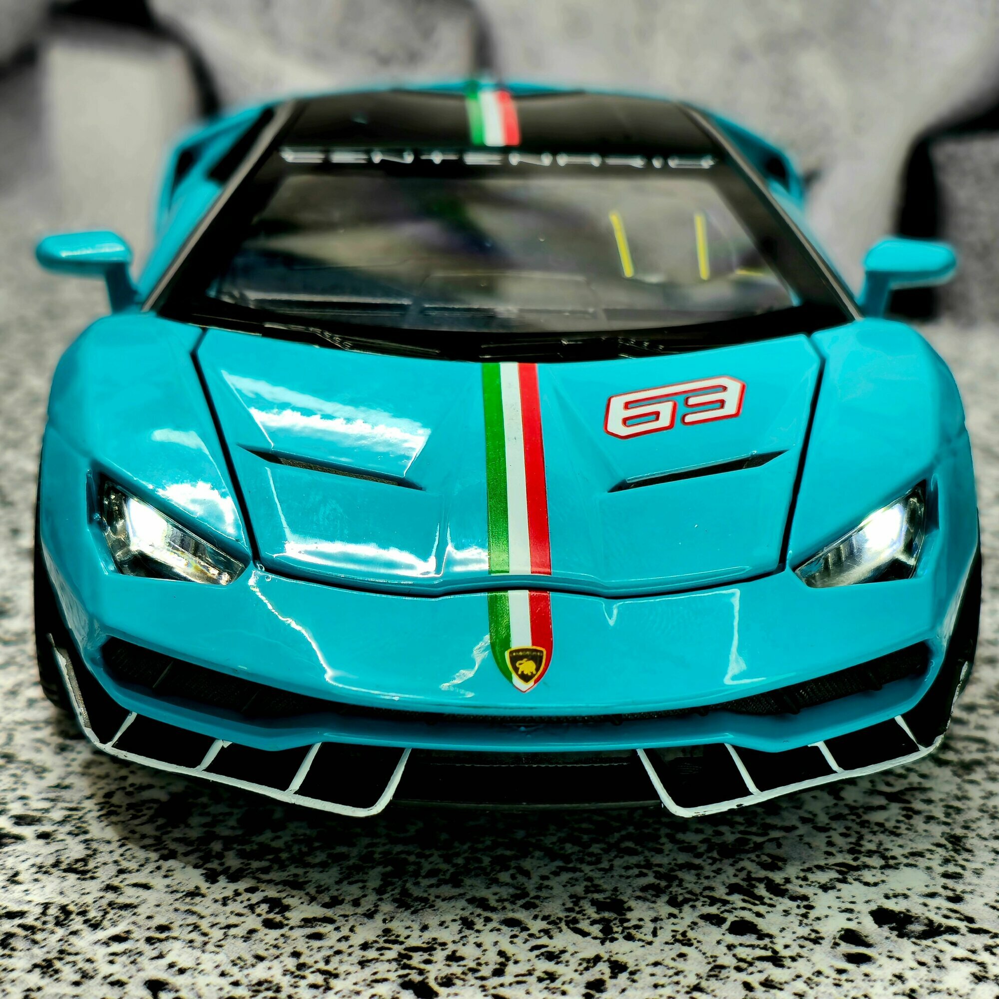 Машинка коллекционная Lamborghini Sian FKP 37 металлическая машинка Ламборгини Сиан масштаб 1:24