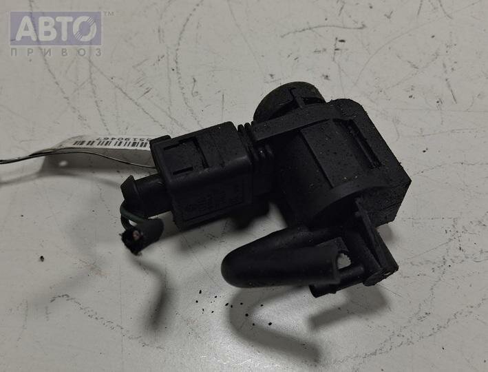 Клапан электромагнитный Volkswagen Passat B6