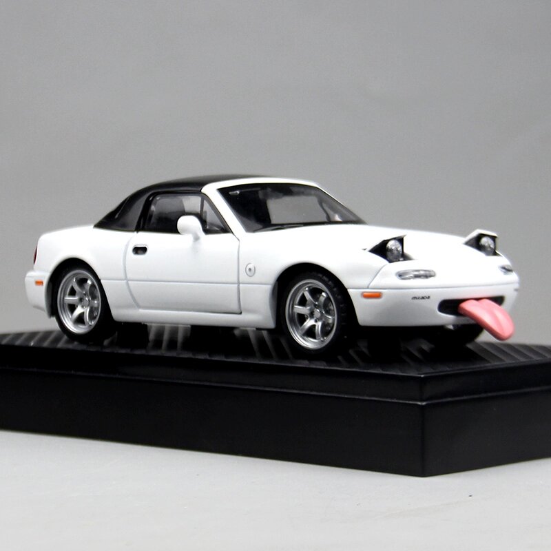 Модель автомобиля Mazda MX-5 из сплава 1/32 с подставкой, белый