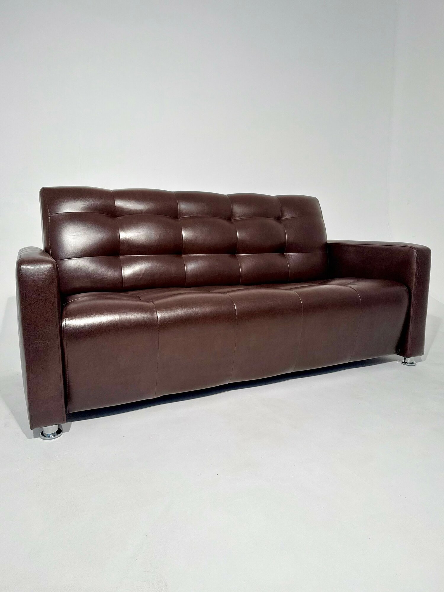 Диван офисный Канцлер, механизм Нераскладной, 170х82х85 см, тёмно-коричневый