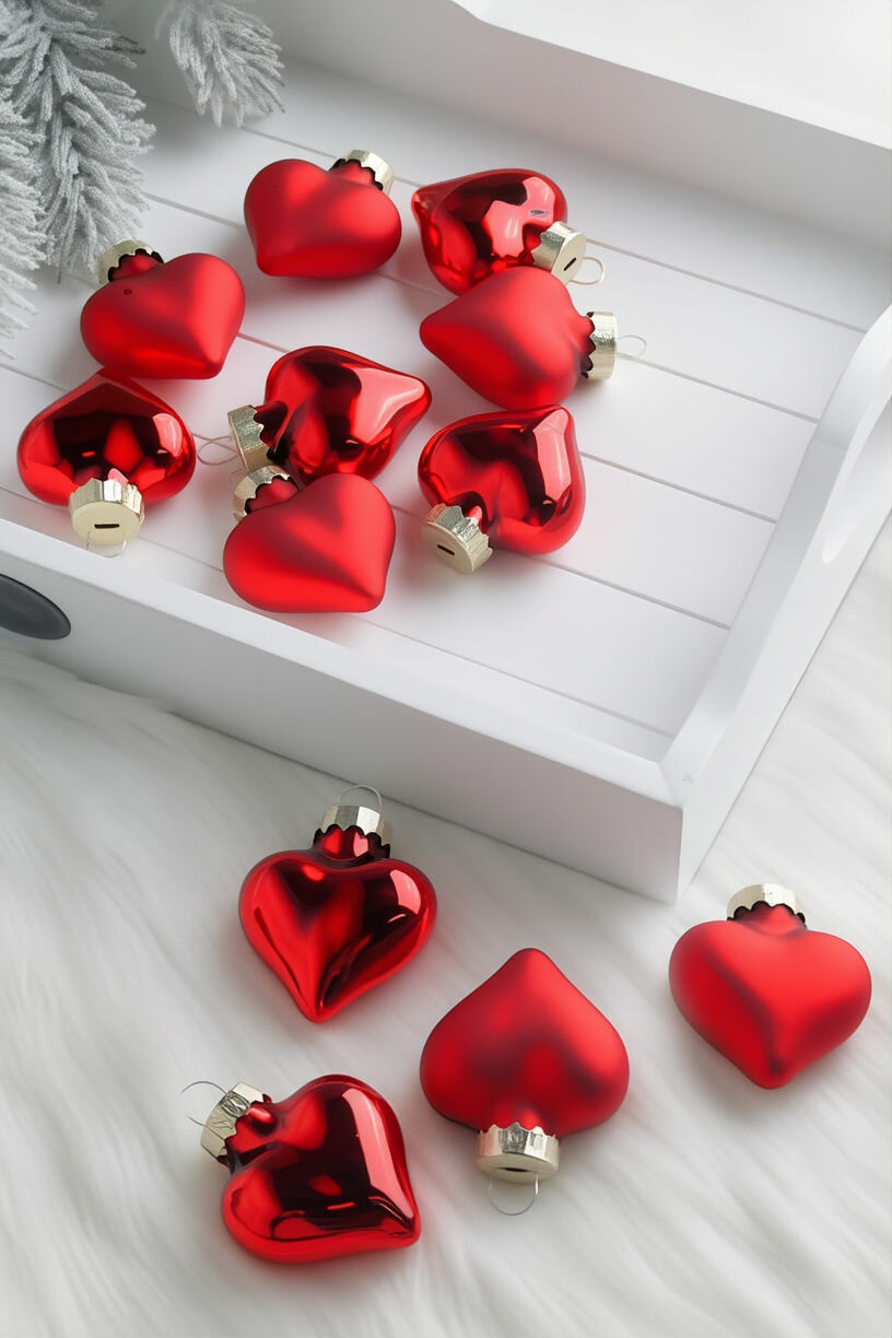 Набор ёлочных игрушек сердечки мини, стекло, красные, глянцевые и матовые, 4.5 см, 12 шт, Winter Deco 1001385