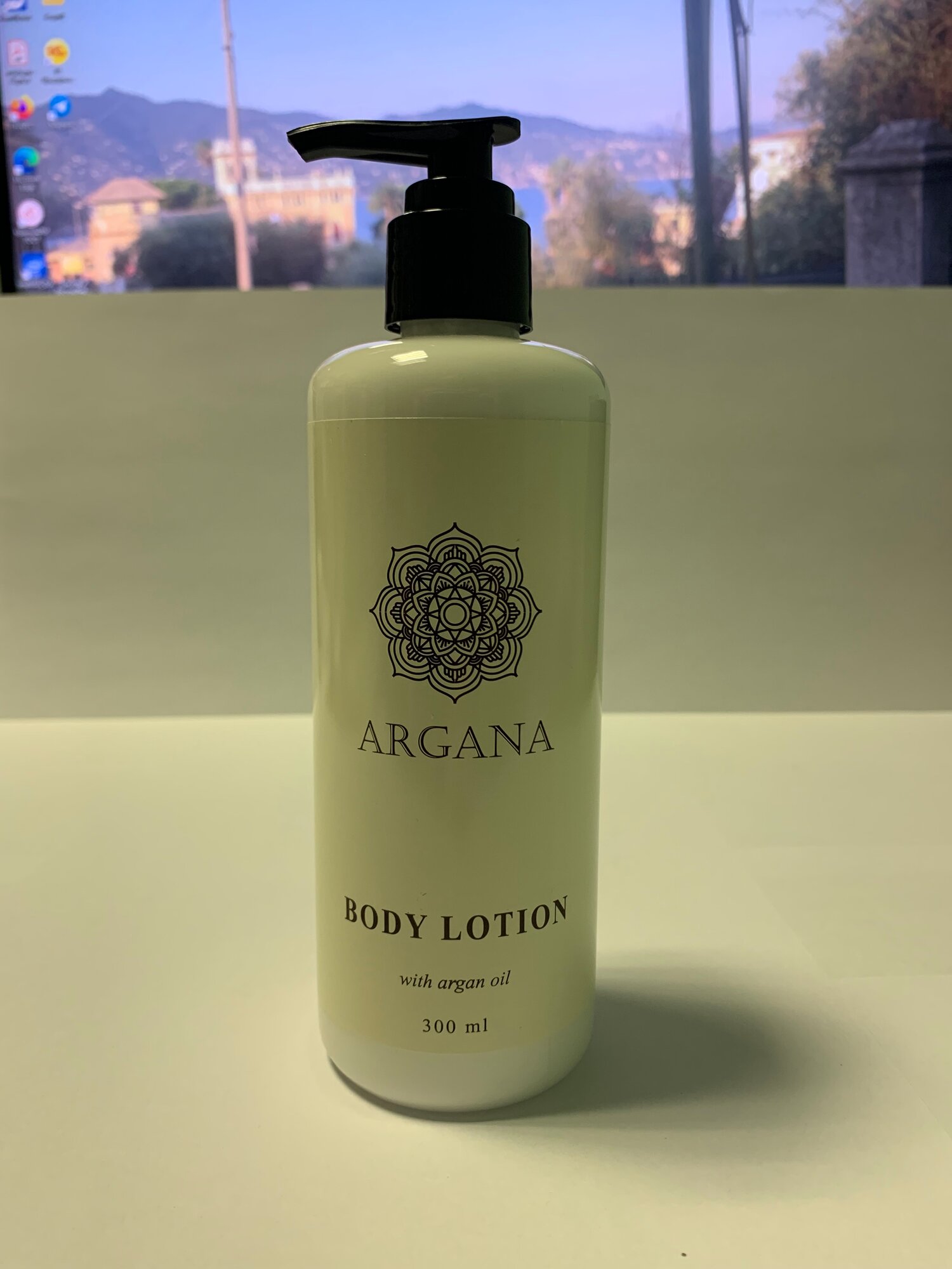 Лосьон Argana, с маслом арганы, маслом ши, увлажняющий, 300мл