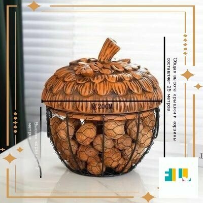Эксклюзивная корзина из сосновых шишек