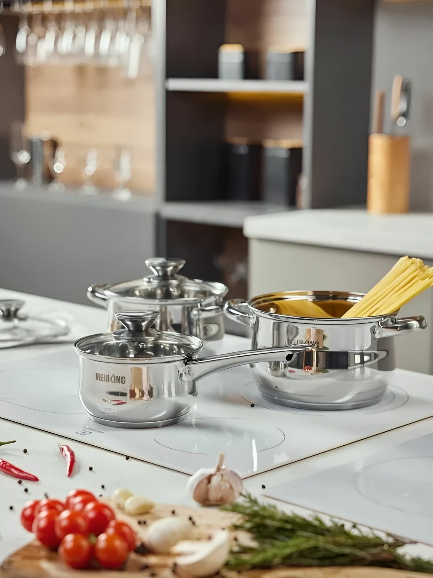 Набор Кастрюль С Ковшом С Крышкой И Толстым Дном Для Кухни и Готовки. Маленьких, Больших Из Нержавеющей Стали Для Газовых, Электрических, Индукционных Плит. 3шт