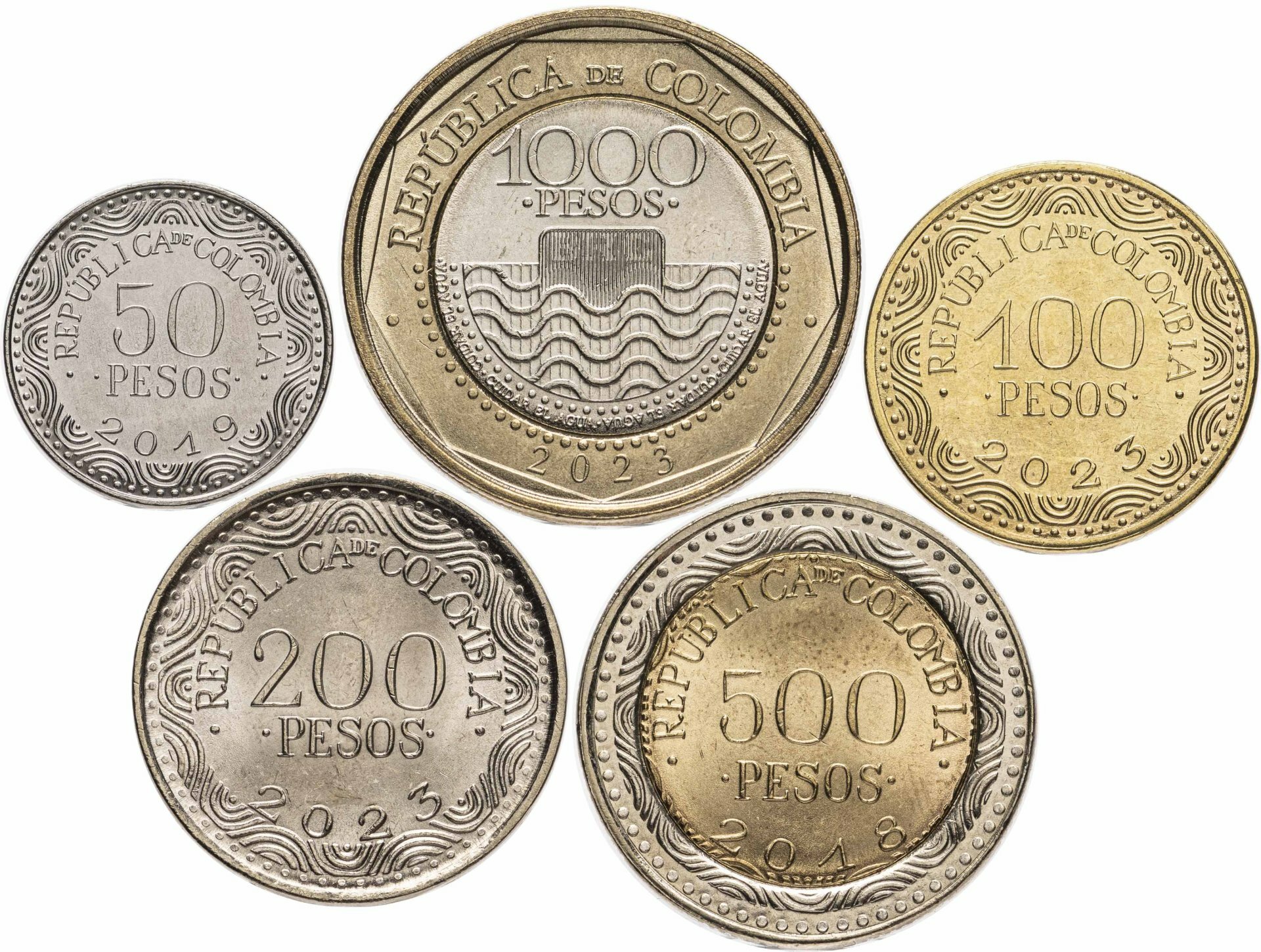 Набор из 5 монет Колумбии 2012-2024, Биметалл, в сохранности UNC