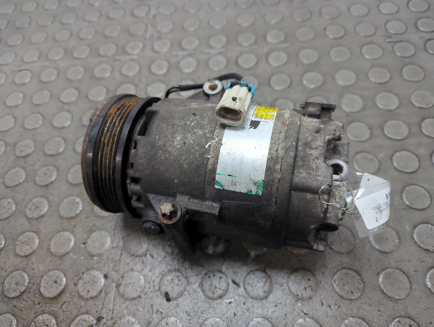 Компрессор кондиционера Opel Zafira A Б/У
