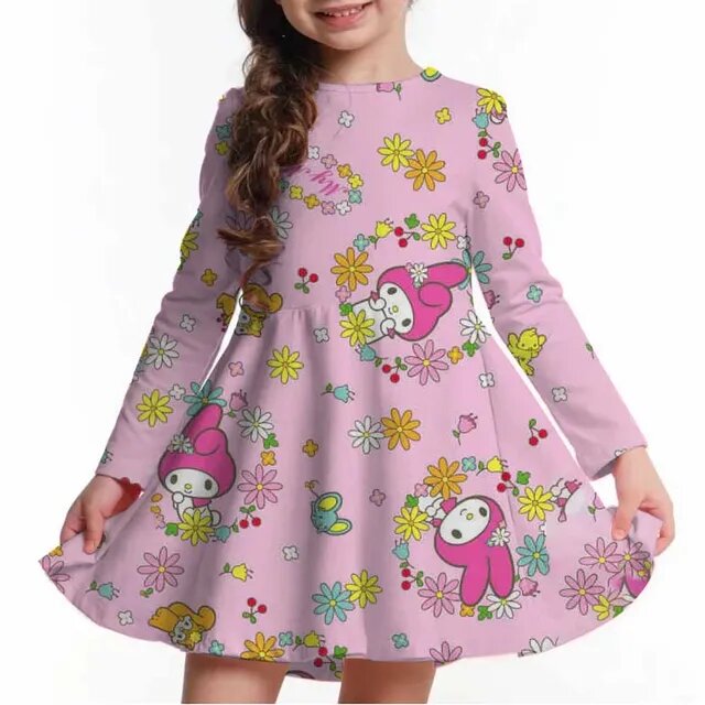 Это платье с длинными рукавами Hello Kitty идеально подойдет девочкам для вечеринок и детских каникул весной, а также для повседневной носки осенью.
