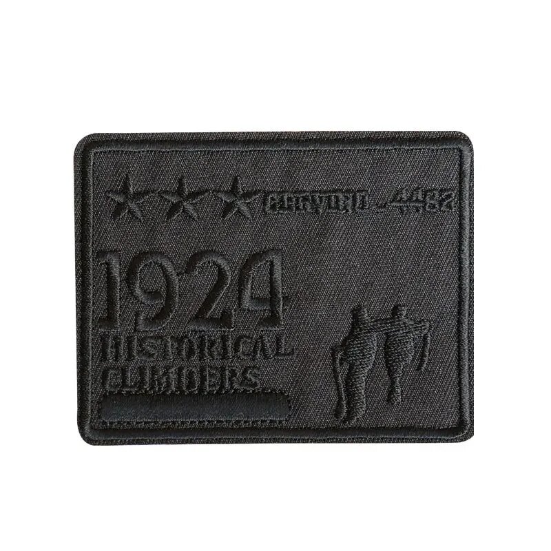 Нашивка "1924 Historical Climbers" черная 8.5x6.8cm