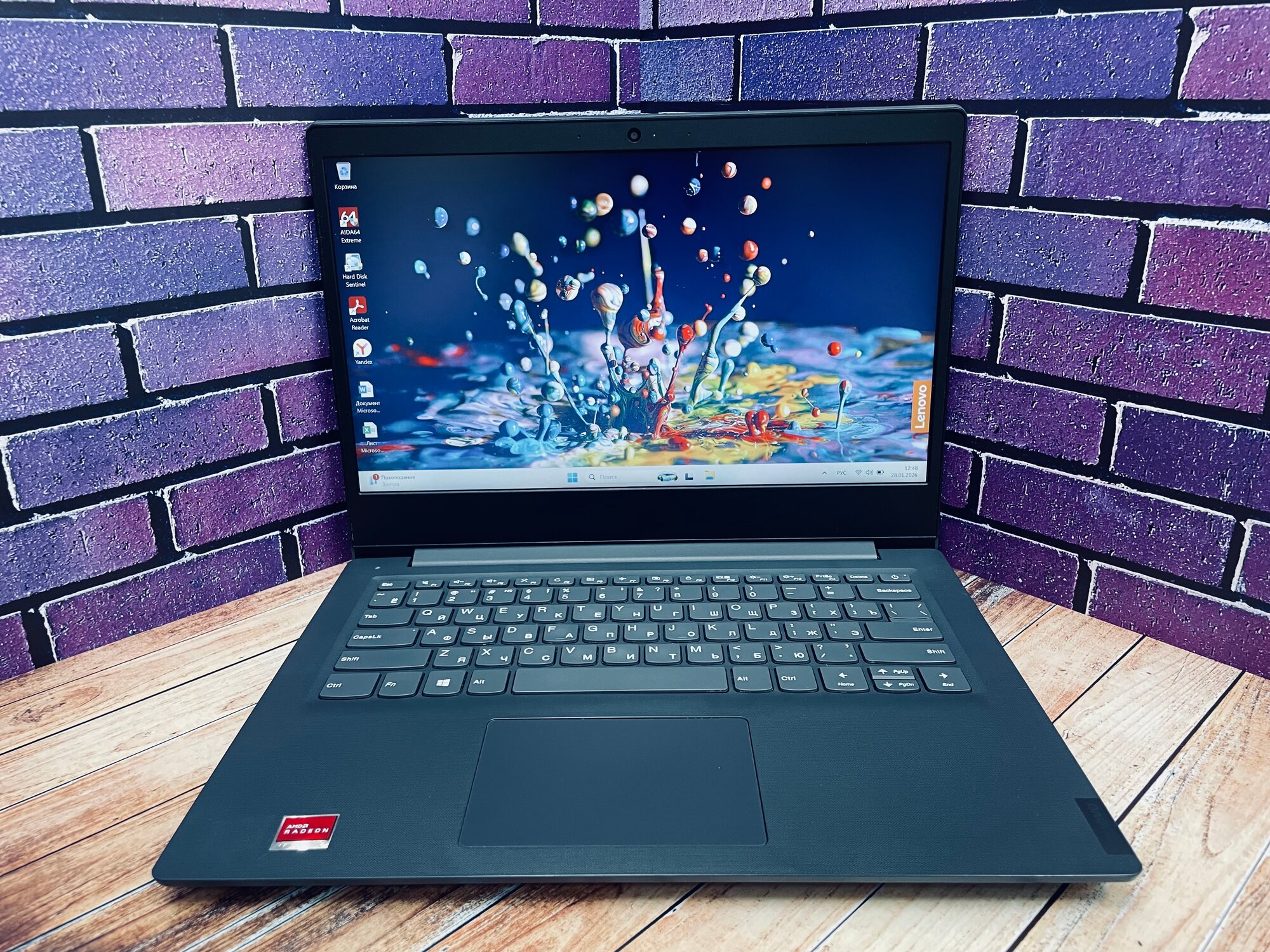 Ноутбук Lenovo V14-ADA 82C6 /14"/FHD/AMD Ryzen 3 3250U/8Gb/SSD 256Gb/Radeon Graphics/Windows 11/Grey