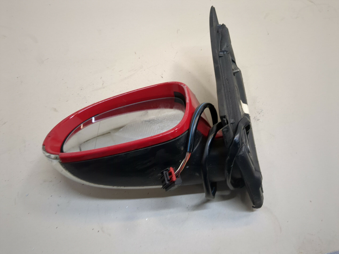 Зеркало боковое левое Volkswagen Golf 5 Б/У