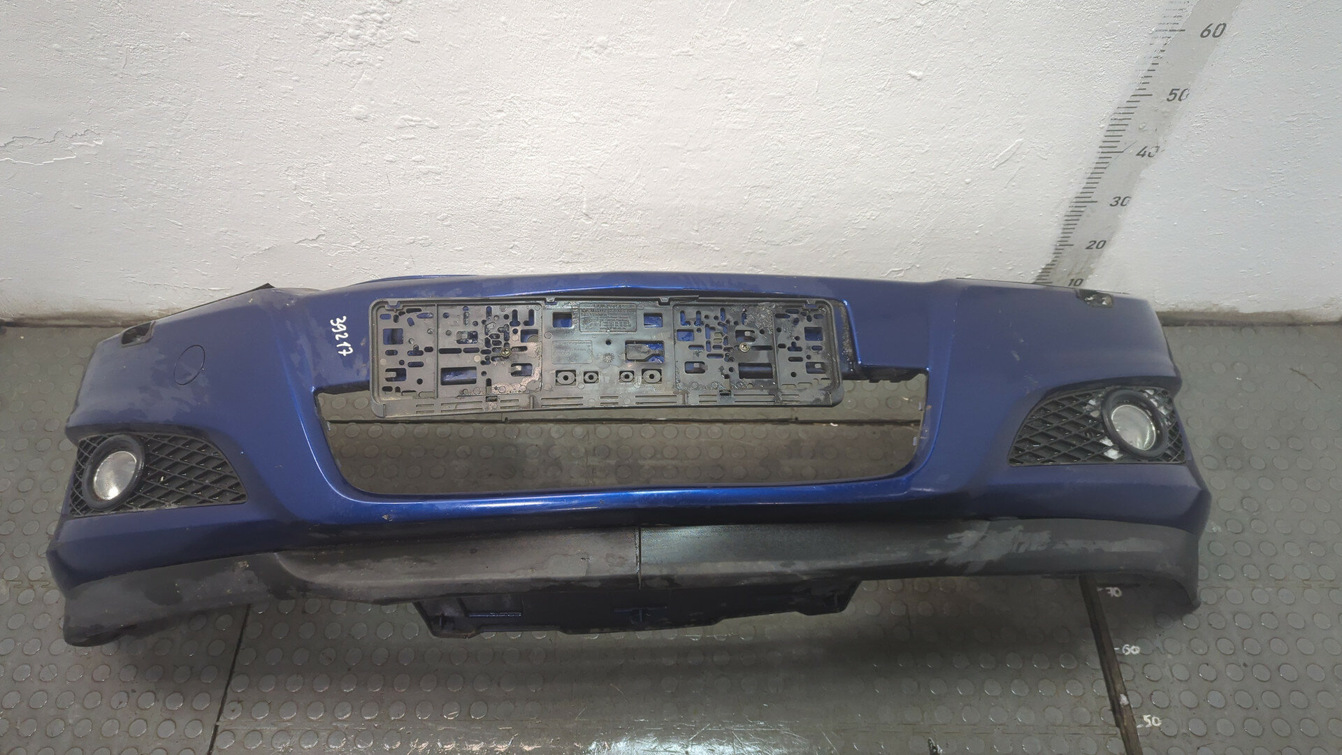 Бампер передний Opel Astra H Б/У