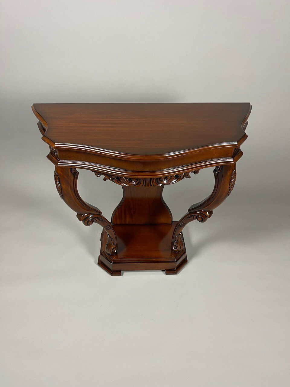 Стол консольный в Викторианском стиле DOMKORLEONE, красное дерево (mahogany wood), цвет орех HP (коричневый) — фото 1