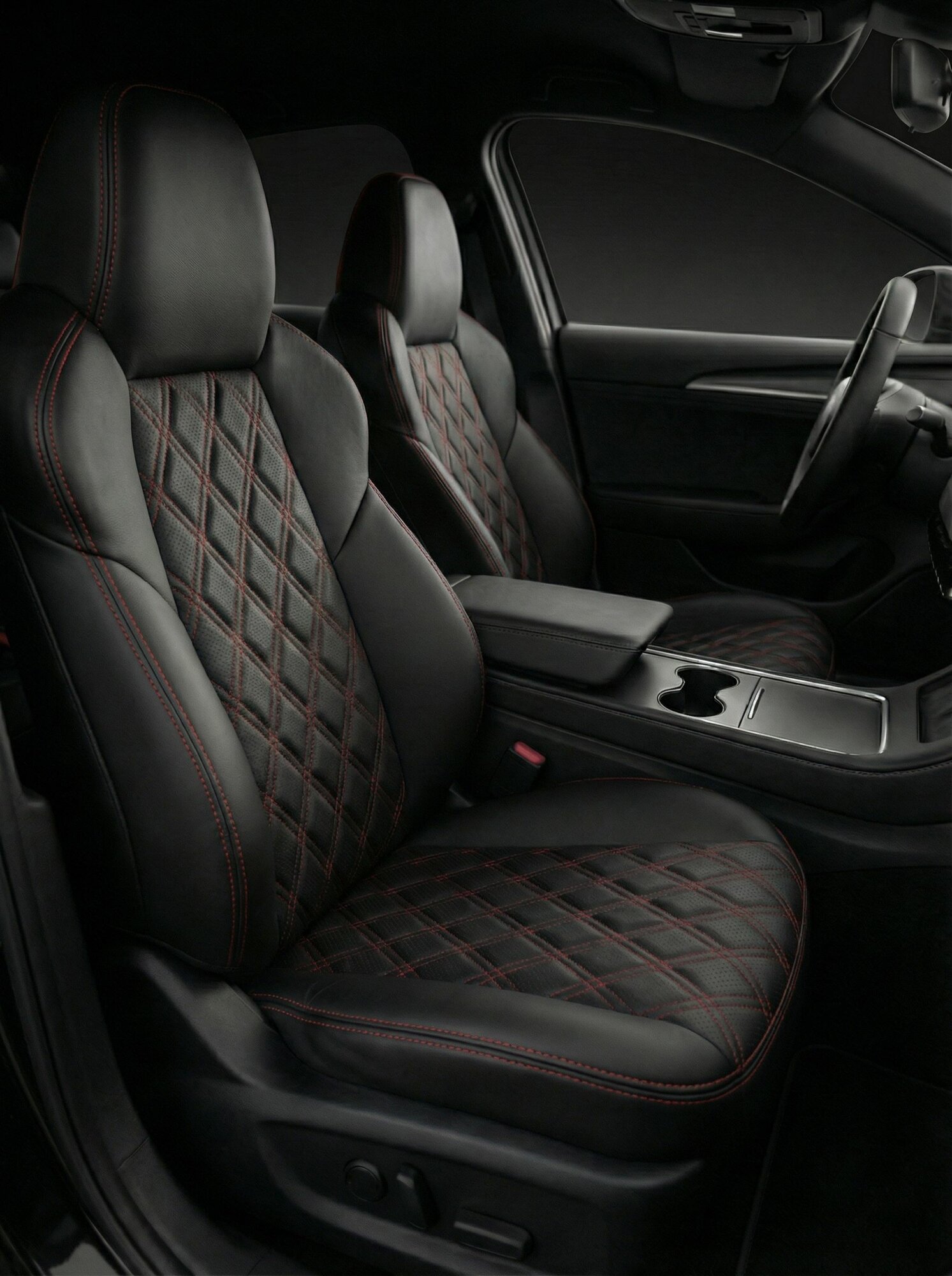 Универсальные чехлы из экокожи с ромбом на автомобильные сиденья