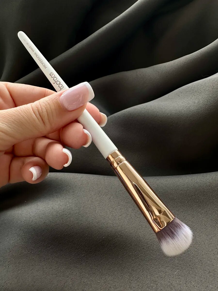 Topface Кисть для консилера Setting Concealer Brush F27