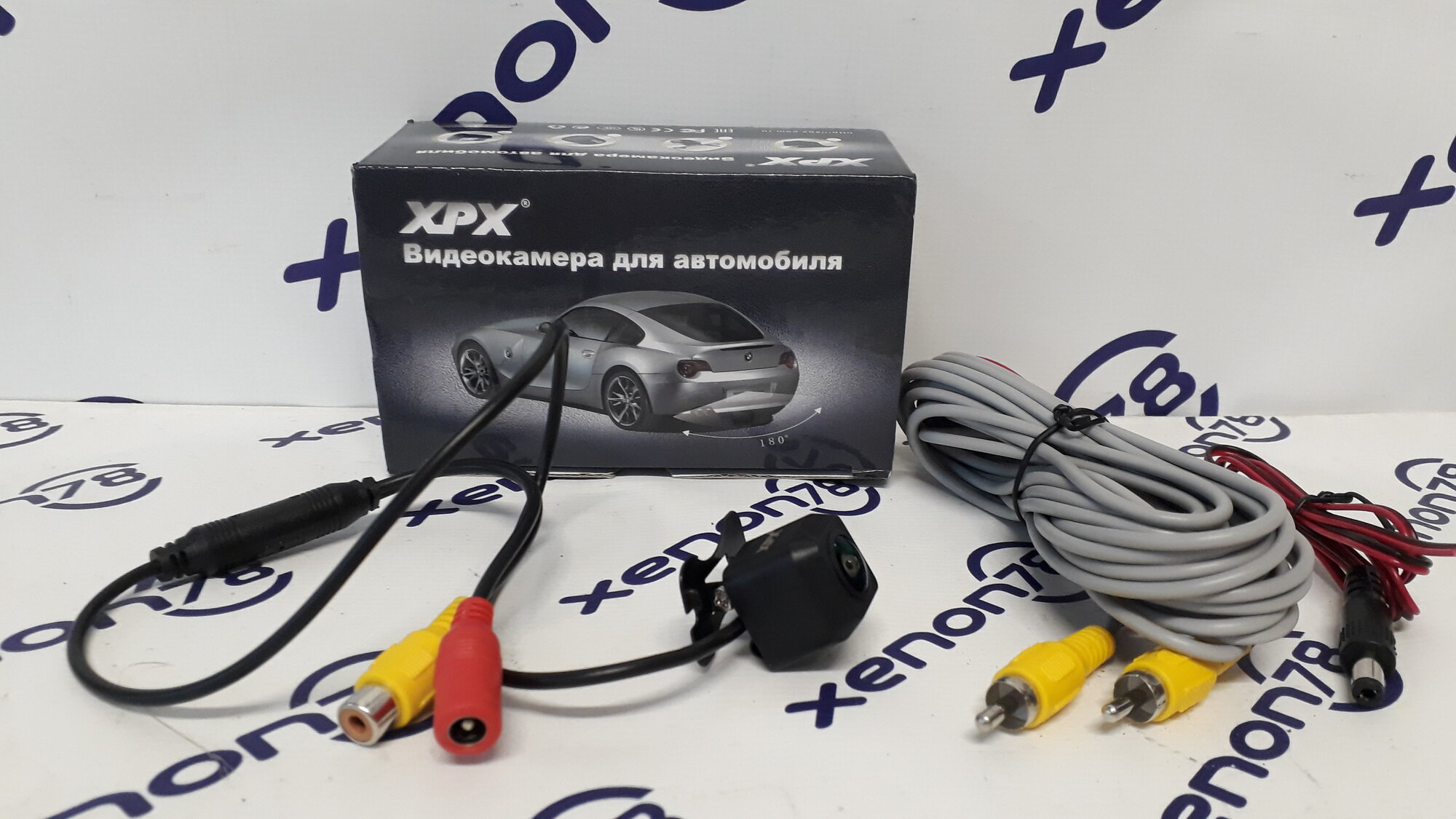 Универсальная камера заднего вида XPX-UHD606 (кубик 22 мм) 12В - 1 шт.