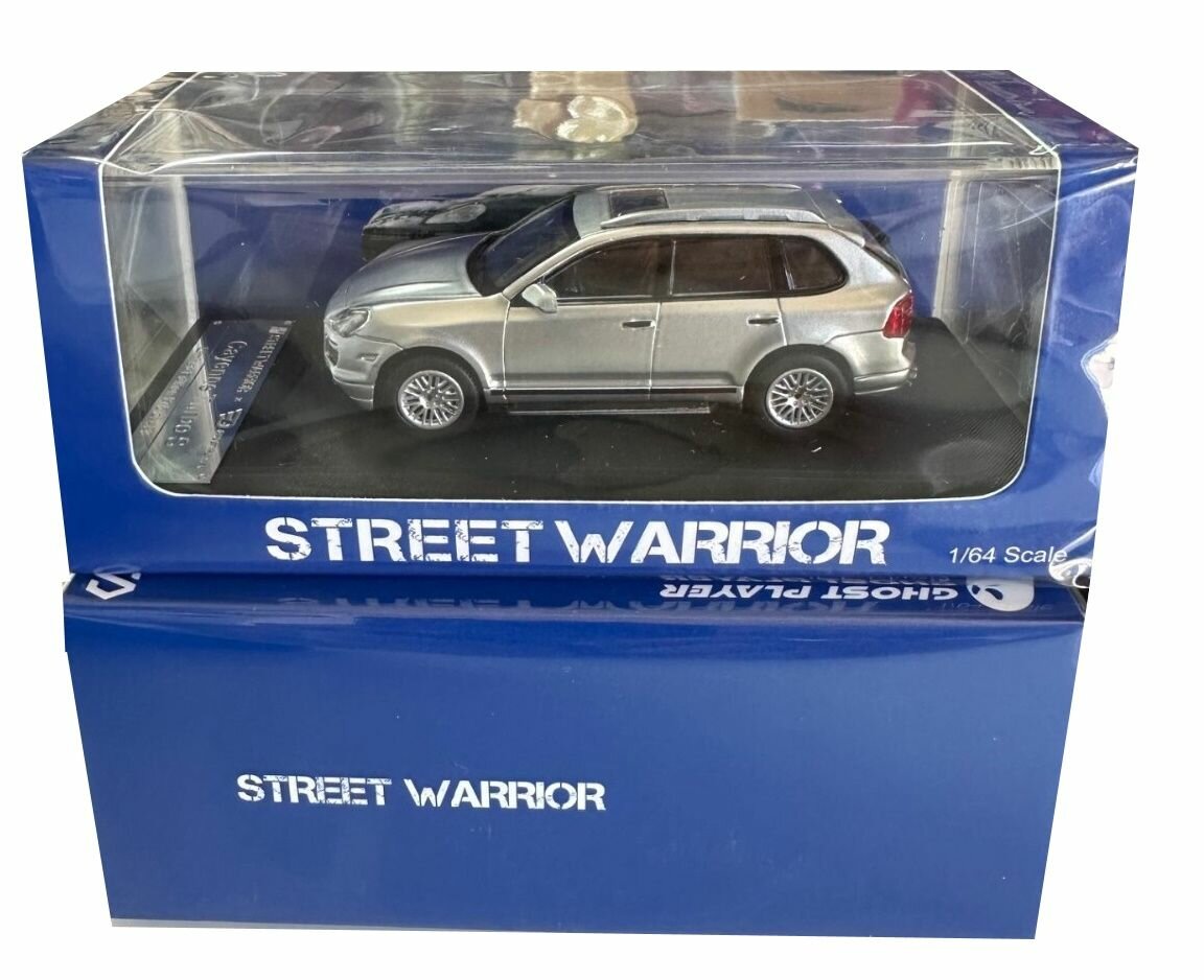 Машинка коллекционная Street Warrion 1:64 Cayenne Turbo S Gen.1 Silver 64SWC0162