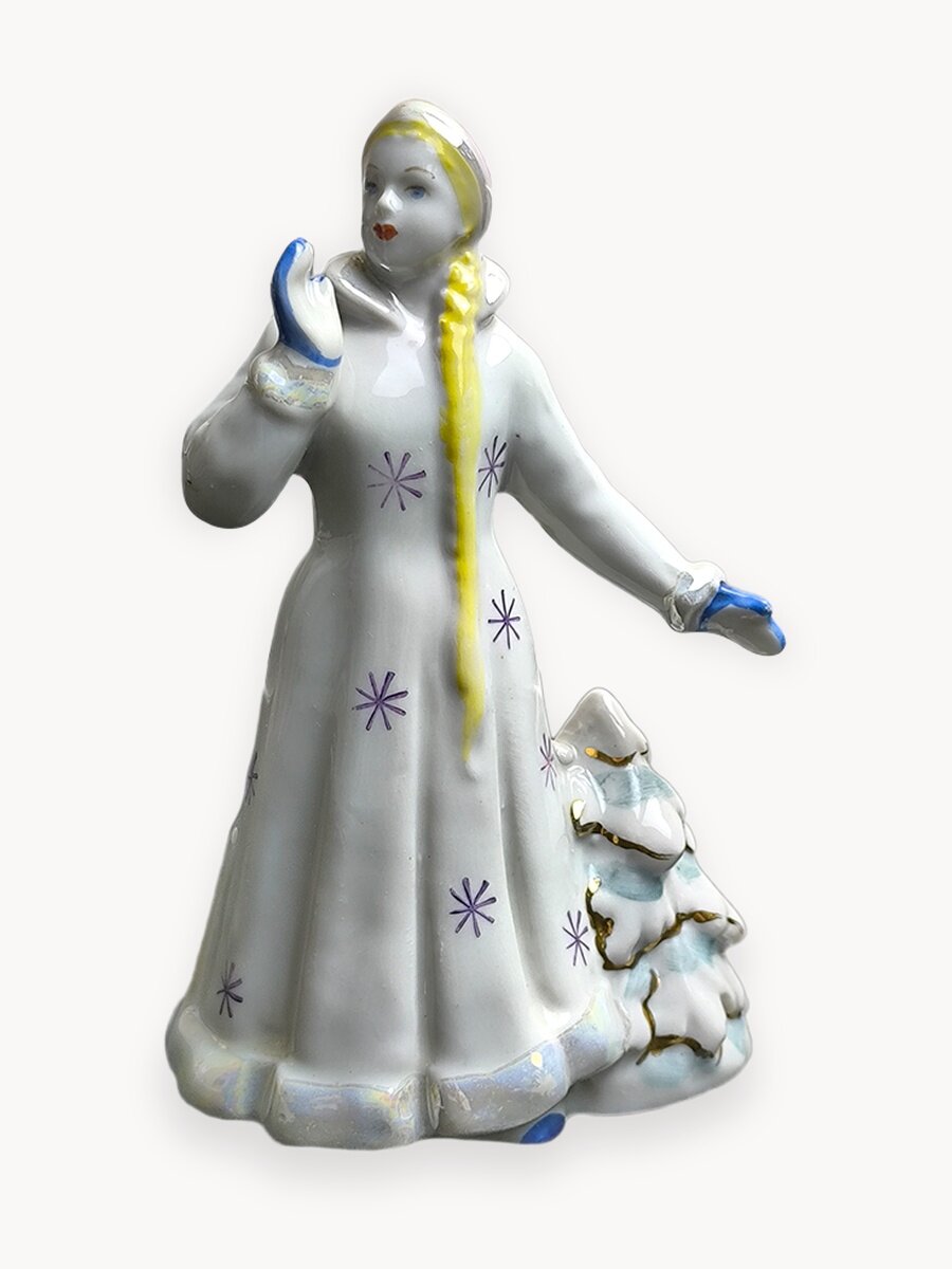 Фарфоровая статуэтка "Снегурочка" (Дулево)