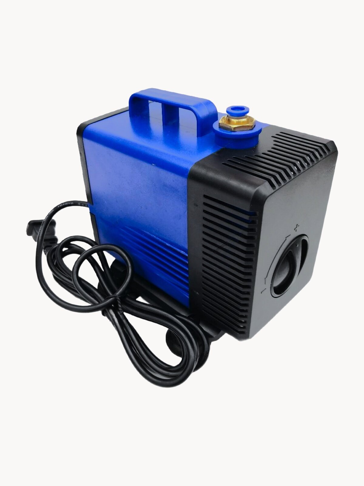 Погружная водяная помпа мощность 80 Вт, высота подъема жидкости 3.5м, производительност 3500л/ч