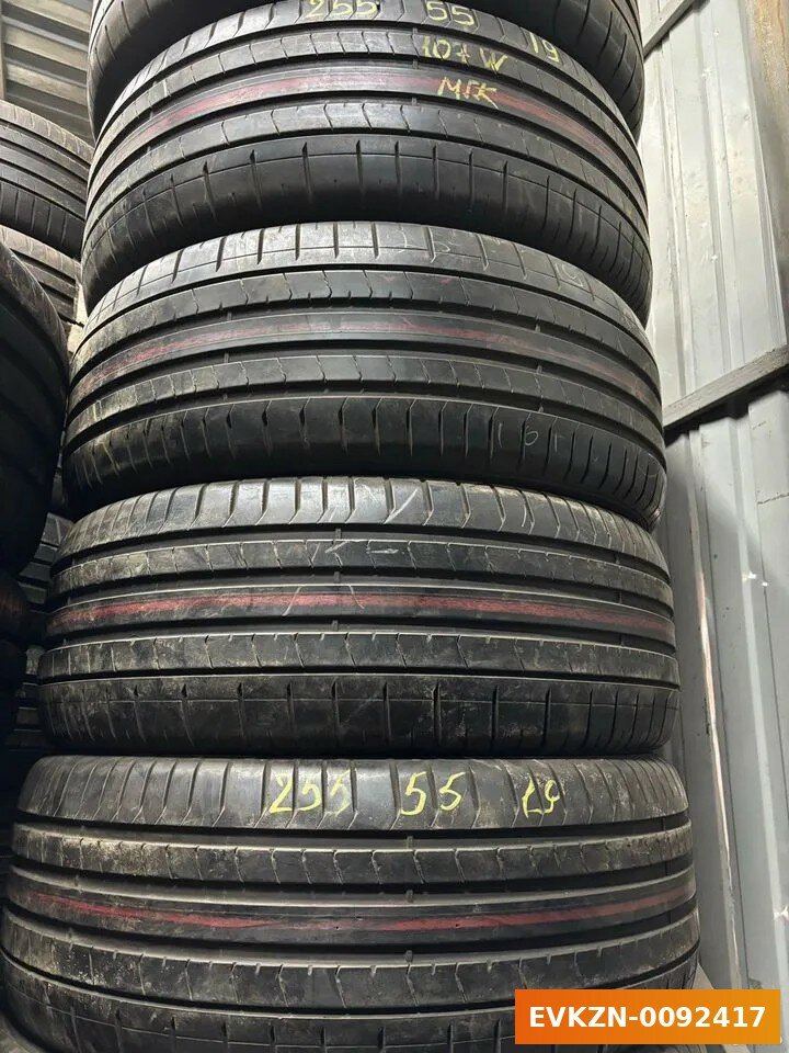 Комплект (4 шт) летних БУ шин Pirelli P Zero PZ4 255/55 R19 30% износ 7383923231