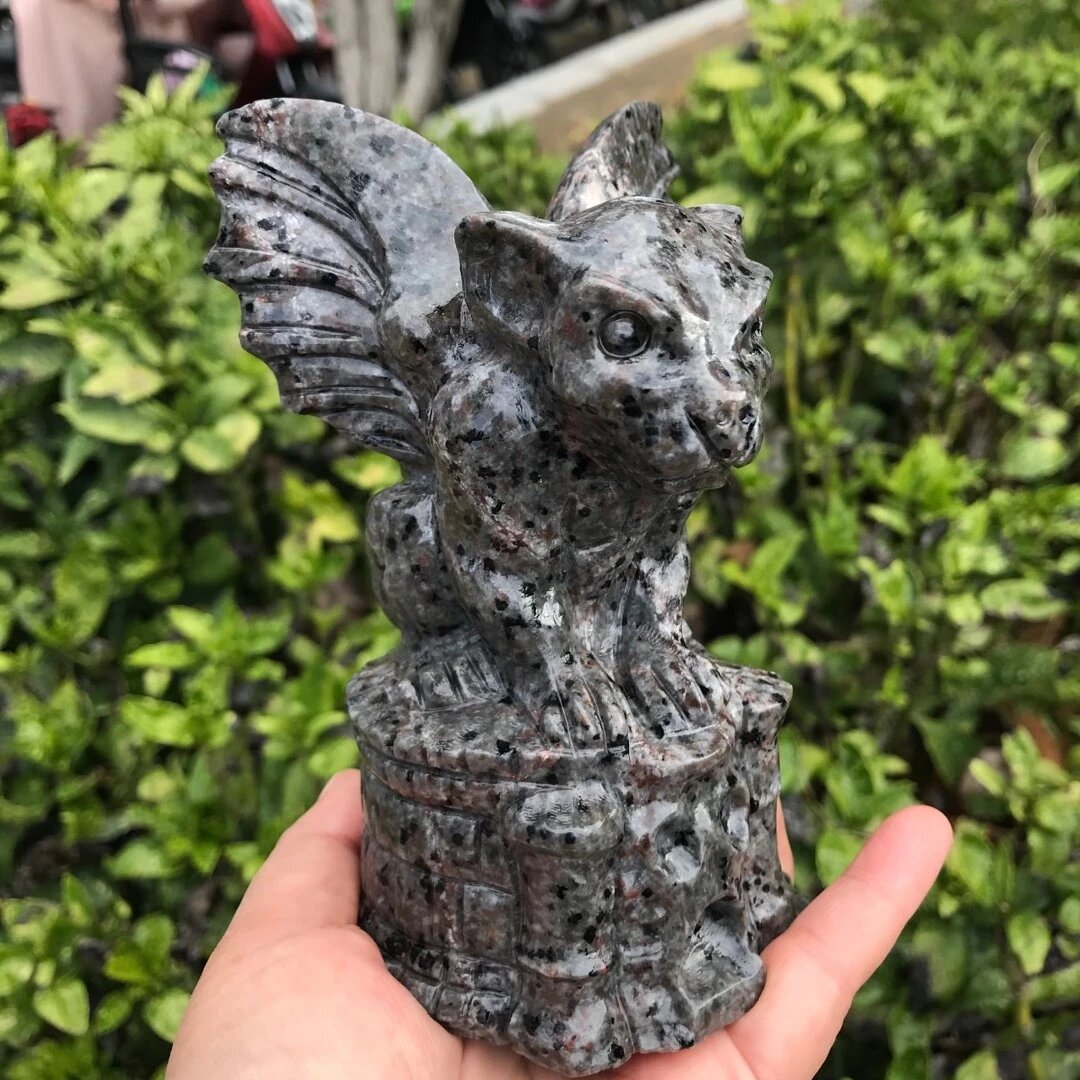 Кристалльная горгулья TAIHESJ 100 мм