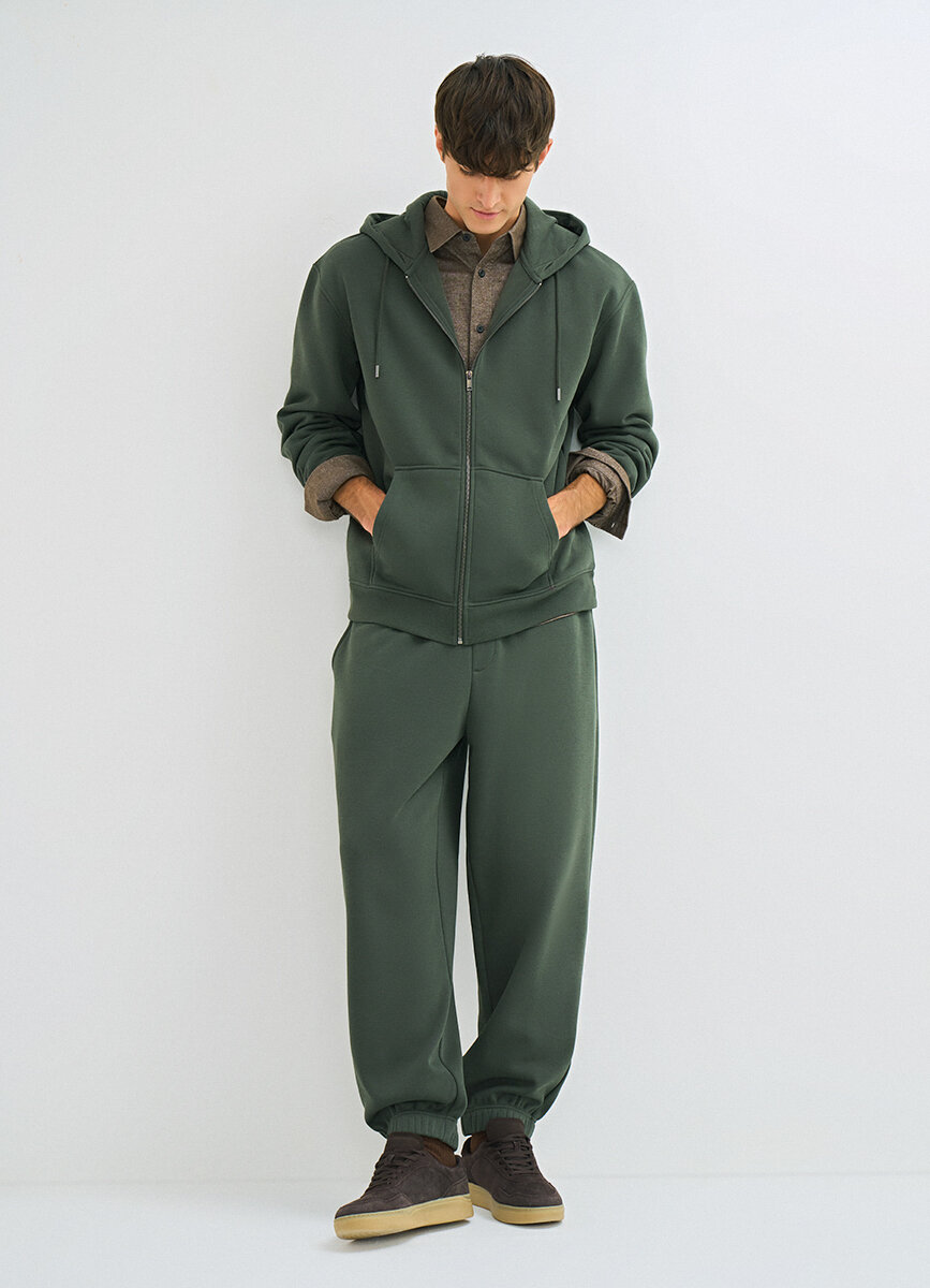 Брюки спортивные