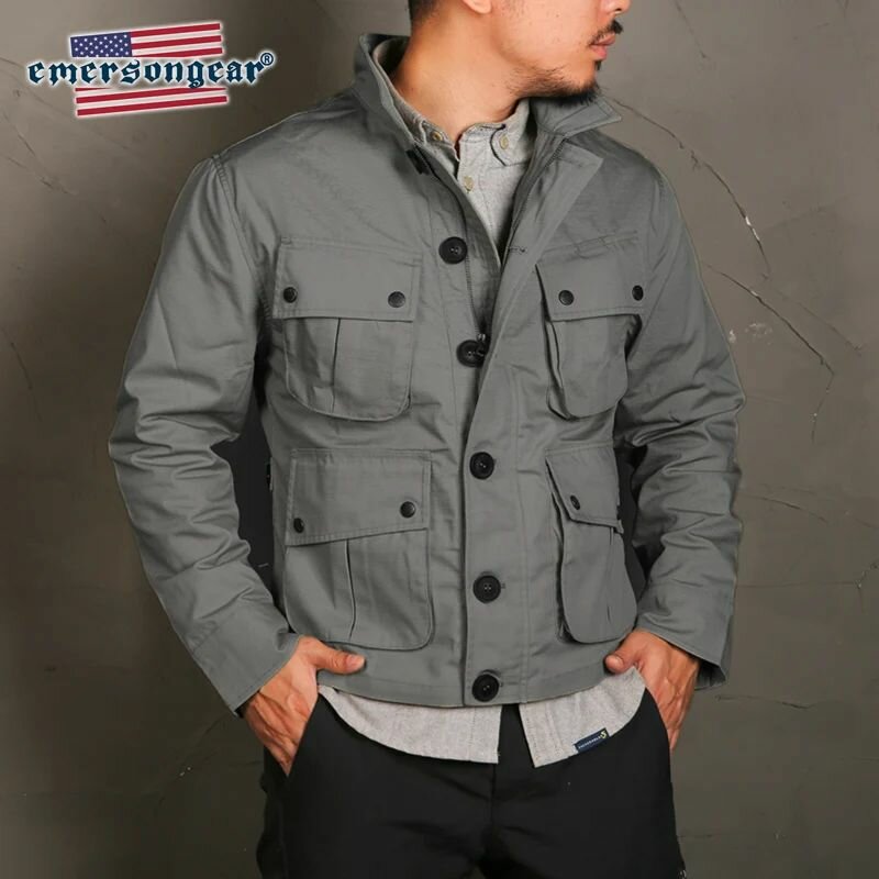 Куртка спортивная