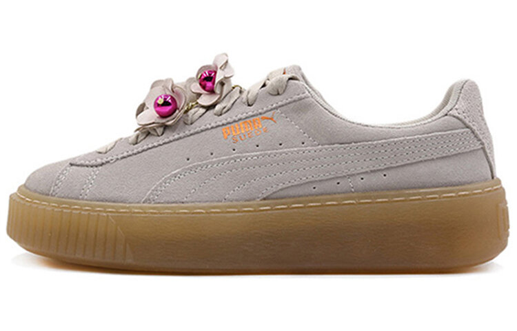 Кроссовки Suede
