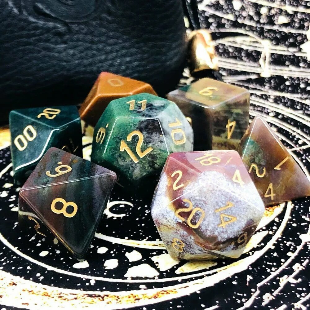 Baldur's Gate 3, DnD dice, кости из натуральных драгоценных камней, игральные кости "Подземелья и драконы", природный камень, 7 штук, агат.