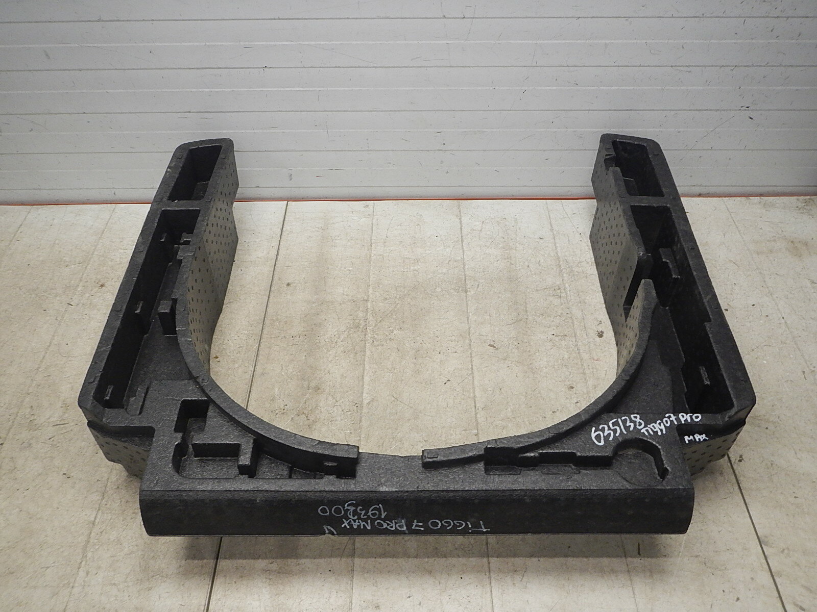 Б/У Ящик для инструментов, Chery (Чери)-TIGGO 7 PRO MAX (22-) Chery TIGGO 7 PRO MAX (22-) Задиры, трещина. 635138 CHERY ...