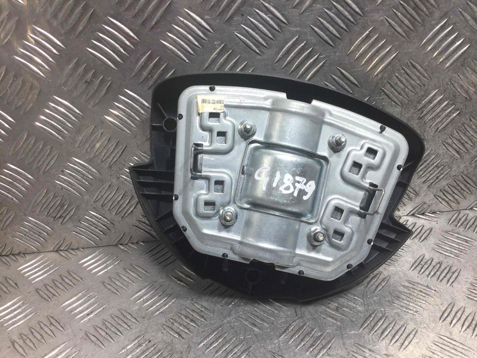 Б/У Подушка безопасности водителя Renault Clio 2 поколение [рестайлинг] (2001-2005) 2002 г.