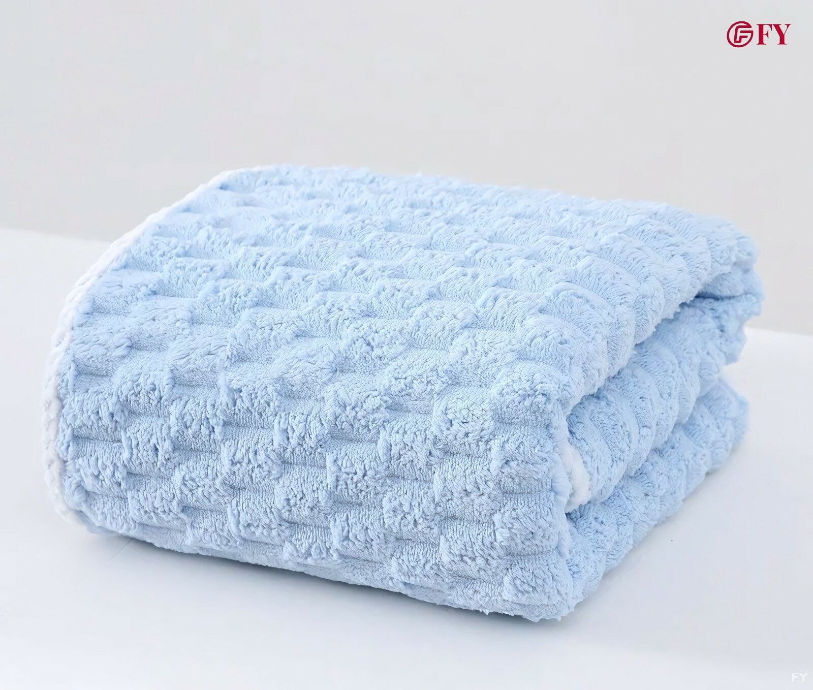 Полотенце банное флисовое с петелькой, 170х90 см, светло-голубое